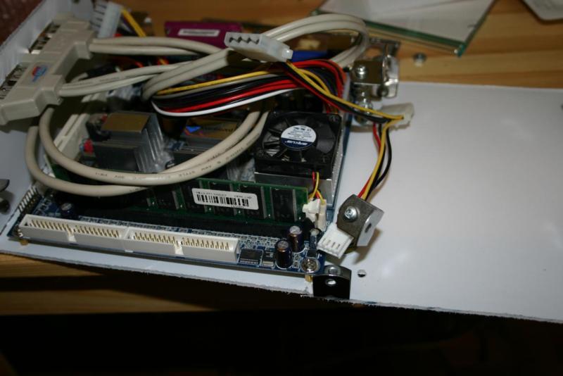 Impreza 2.5RS Wagon Car PC Install, w/build pics (not 56K friendly ...